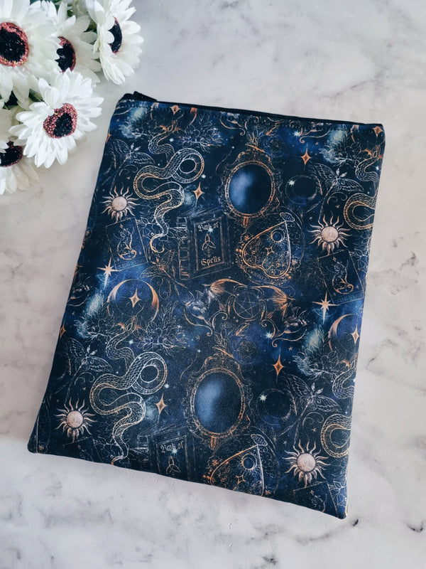 Astral Shadow Pouch – Stitches Gathering